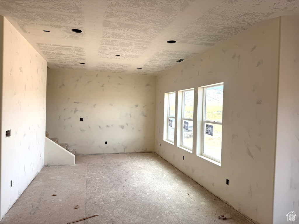 305 E 2690 N Sigurd, UT 84657 - MLS 2088586