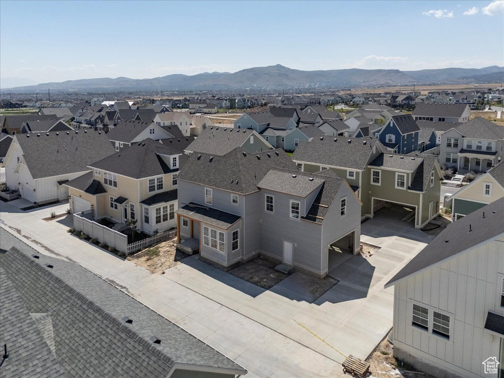 6774 W DOCKSIDER DR #301 South Jordan, UT 84009 - MLS 2110935