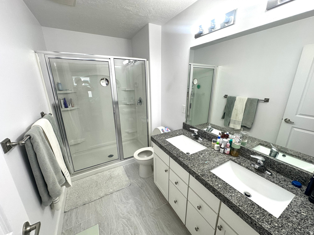 1821 W TORLUNDY DR #32 Riverton, UT 84065 - MLS 2123773