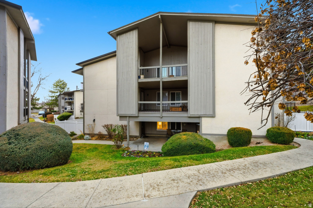 1573 E WATERBURY DR #A Murray, UT 84121 - MLS 2129710