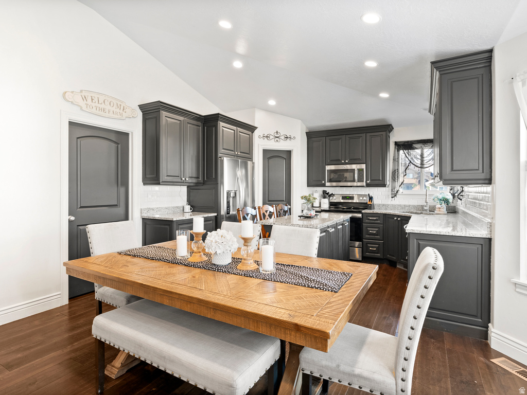 579 E COACH LN Grantsville, UT 84029 - MLS 2130454