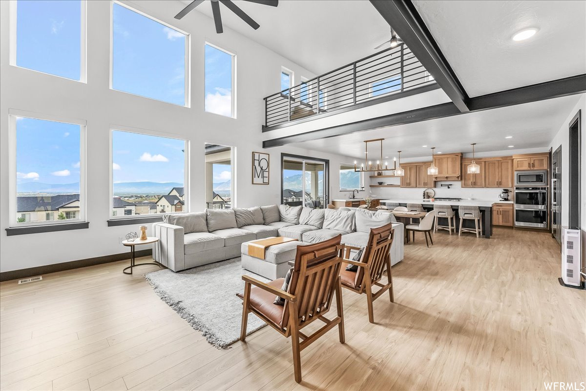4898 W Step Rock Ln Herriman UT 84096 | $1,424,900 | UtahRealEstate.com