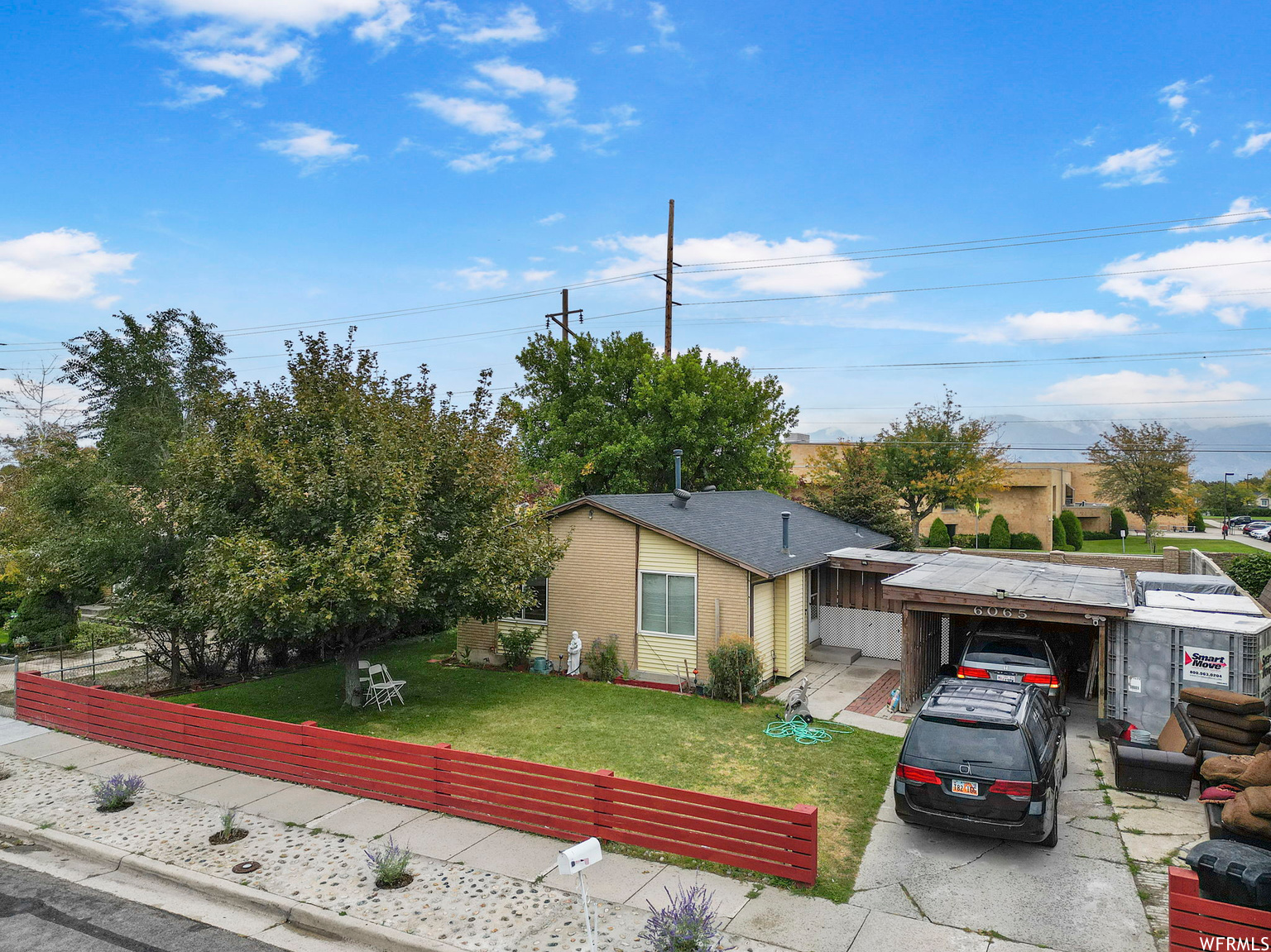 6065 S Hazelhurst Dr Taylorsville UT 84129 | $475,777 | UtahRealEstate.com