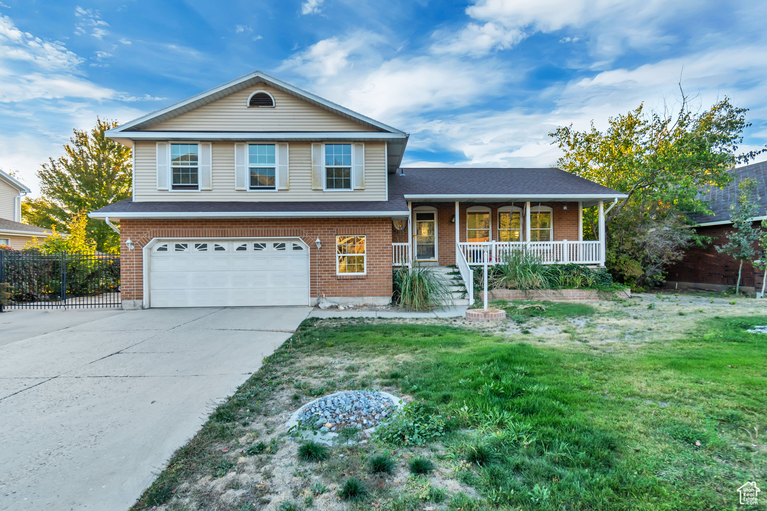 10036 S 2165 E Sandy UT 84092 | $715,000 | UtahRealEstate.com
