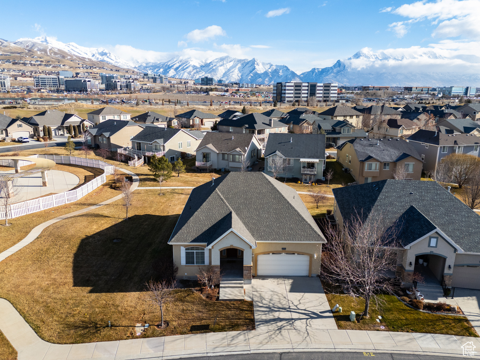 2832 N Turnberry Ln Lehi UT 84043 | $695,000 | UtahRealEstate.com