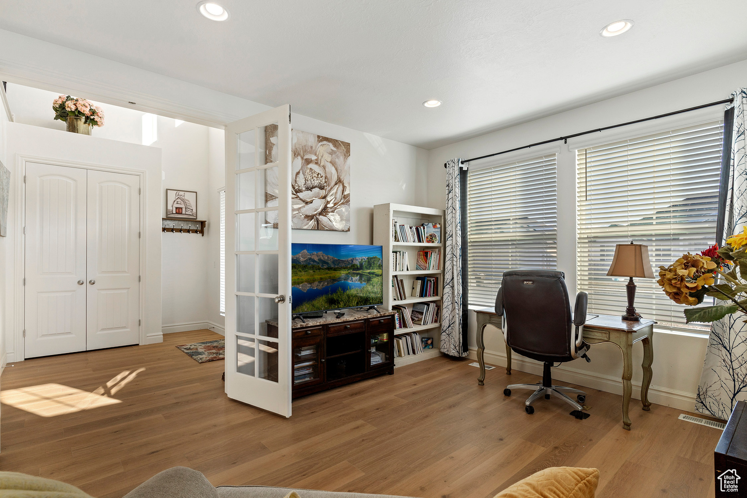 1251 N 2525 W Clinton UT 84015 | $924,000 | UtahRealEstate.com