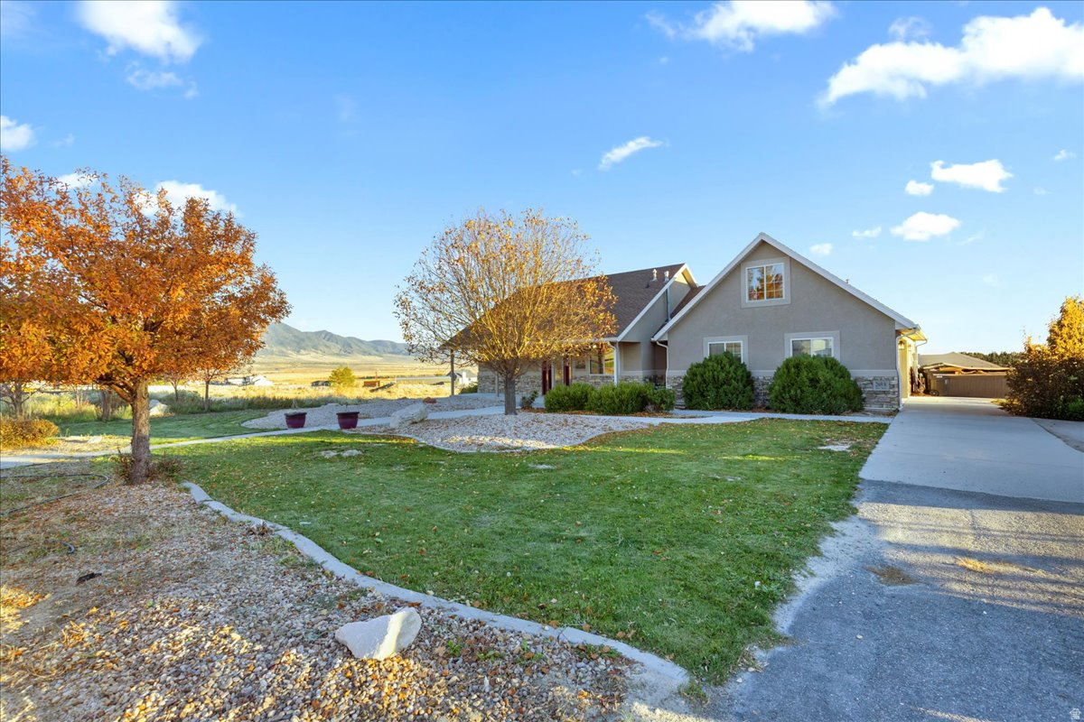 2869 W Rim Rock Dr Stockton UT 84071 | $599,900 | UtahRealEstate.com