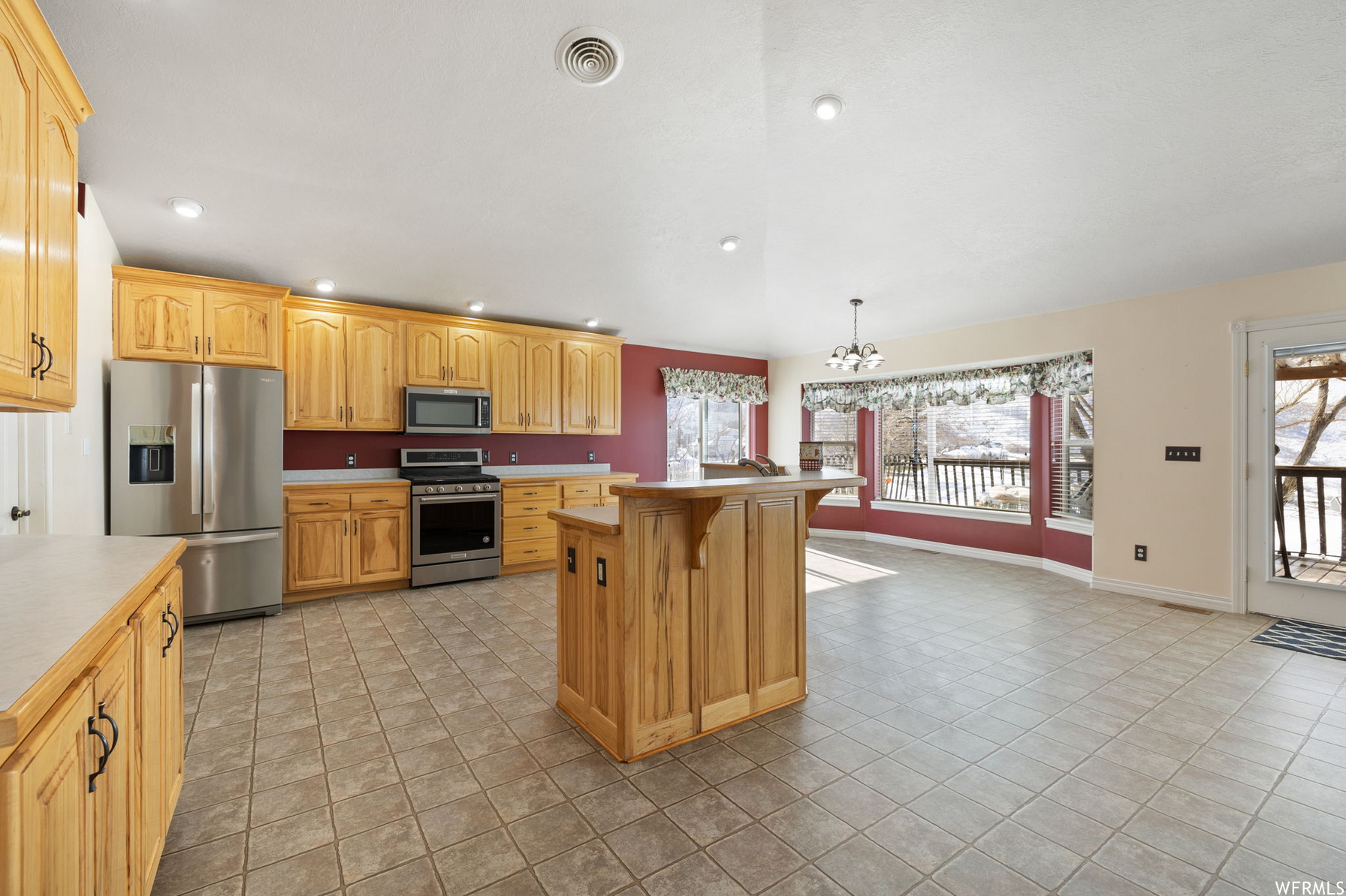 98 S Fairway Dr Elk Ridge UT 84651 | $799,000 | UtahRealEstate.com