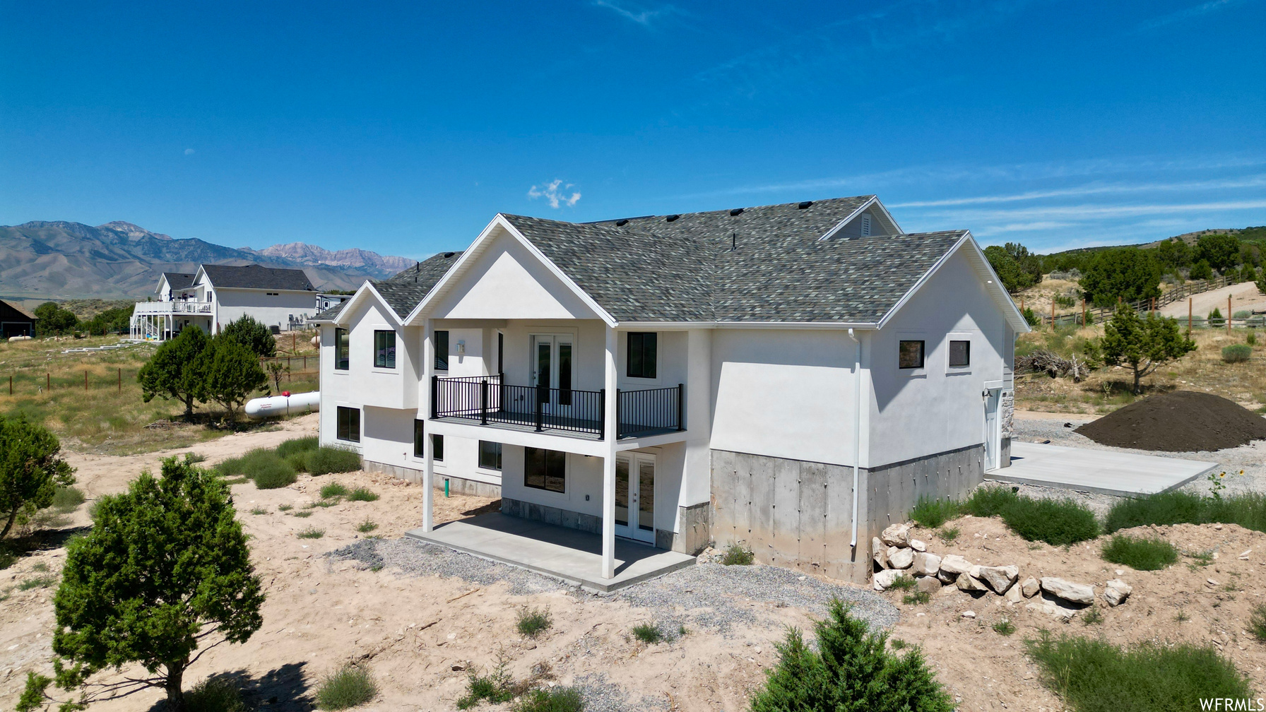 2423 W Cedarline Loop Stockton UT 84071 | $795,000 | UtahRealEstate.com