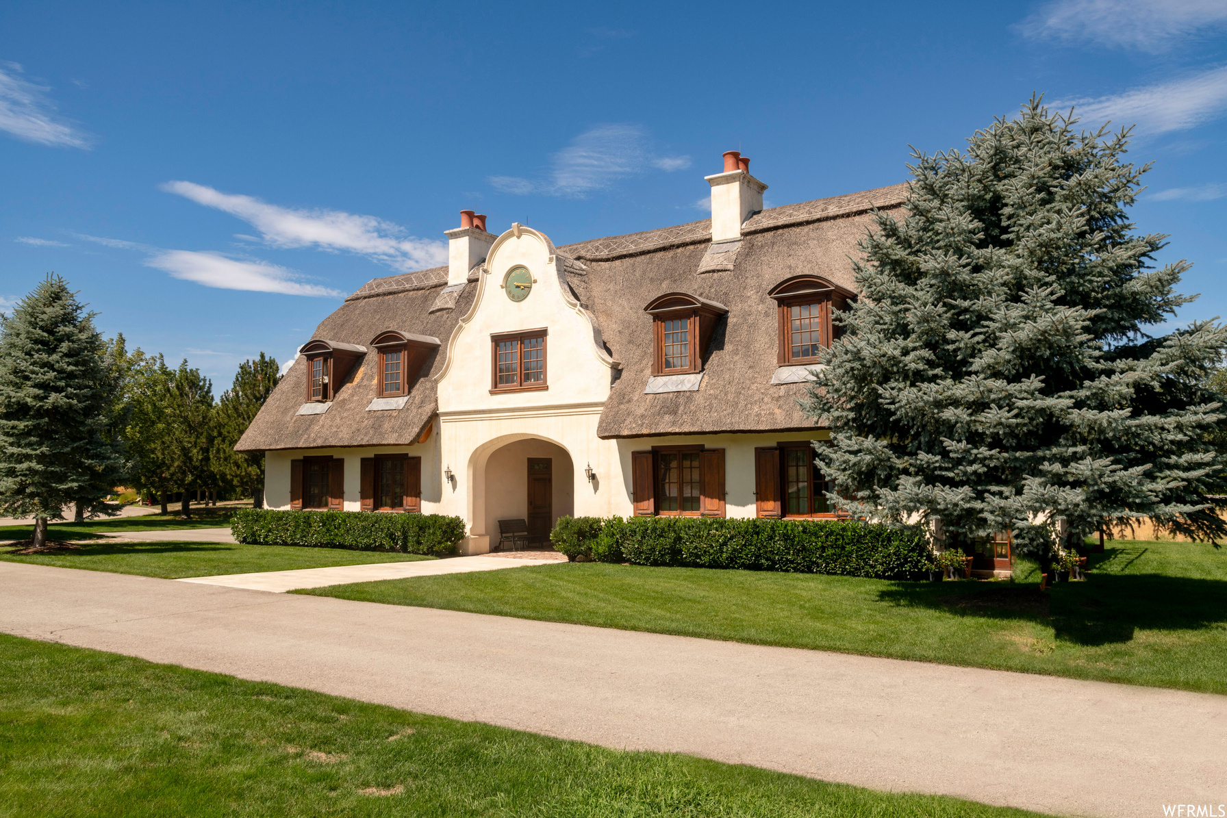 2621 E Providence Ct Holladay UT 84121 | $4,275,000 | UtahRealEstate.com