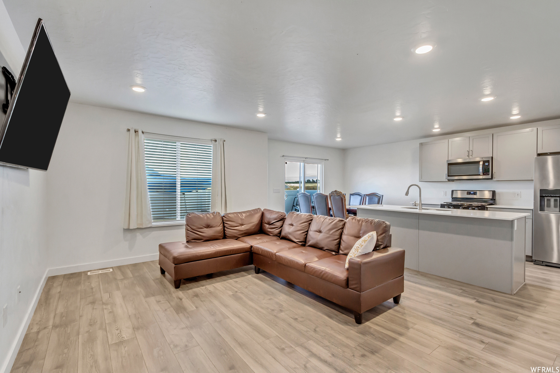 1002 W Fox Run Ave Santaquin UT 84655 | $399,000 | UtahRealEstate.com