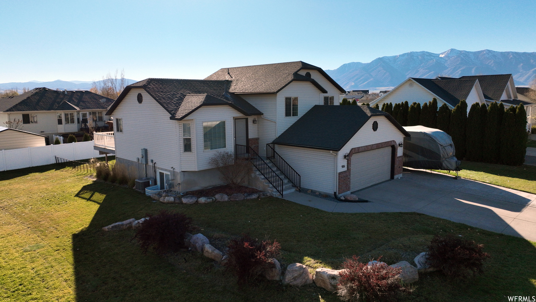 906 W 2575 S Nibley UT 84321 | $485,000 | UtahRealEstate.com