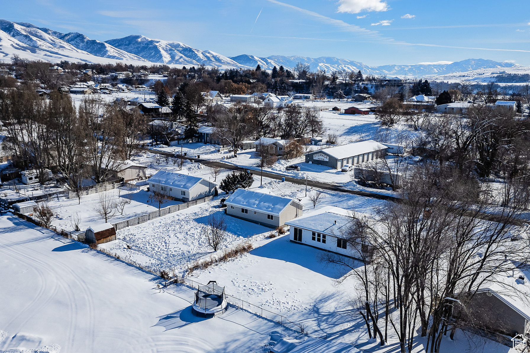 380 W 200 S Hyrum UT 84319 | $400,000 | UtahRealEstate.com