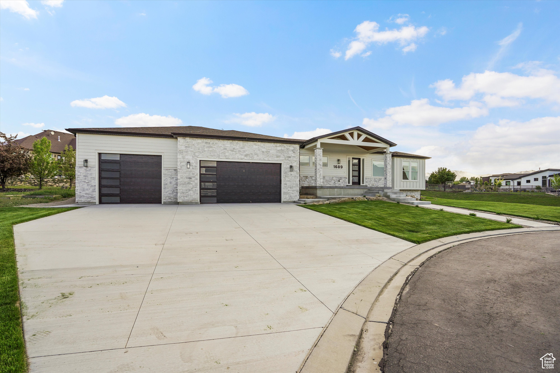 1689 S Amanda Ln Saratoga Springs UT 84045 | $1,349,000 ...