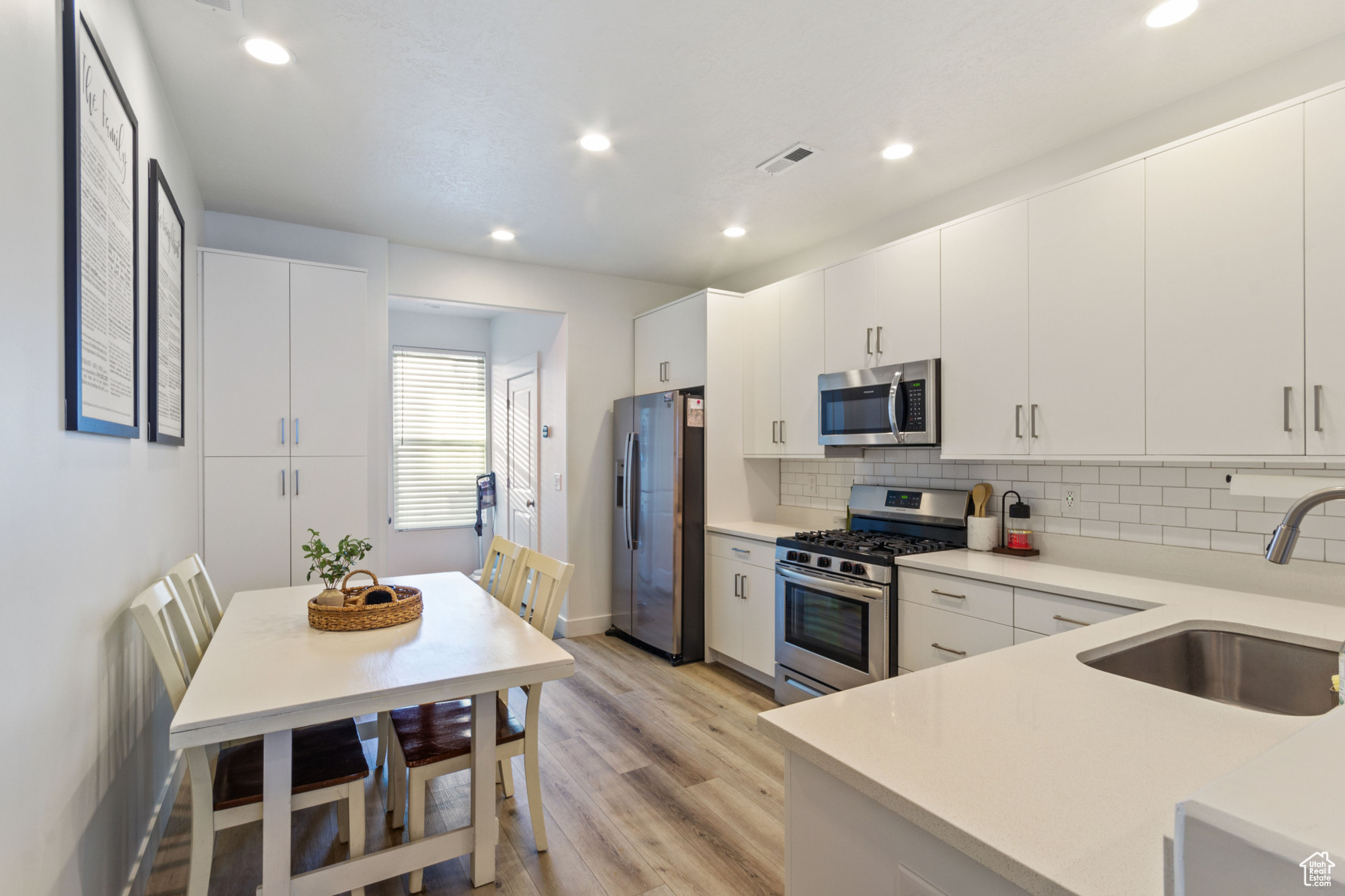 11231 S Freestone Rd Rd South Jordan UT 84009 | $359,000 ...