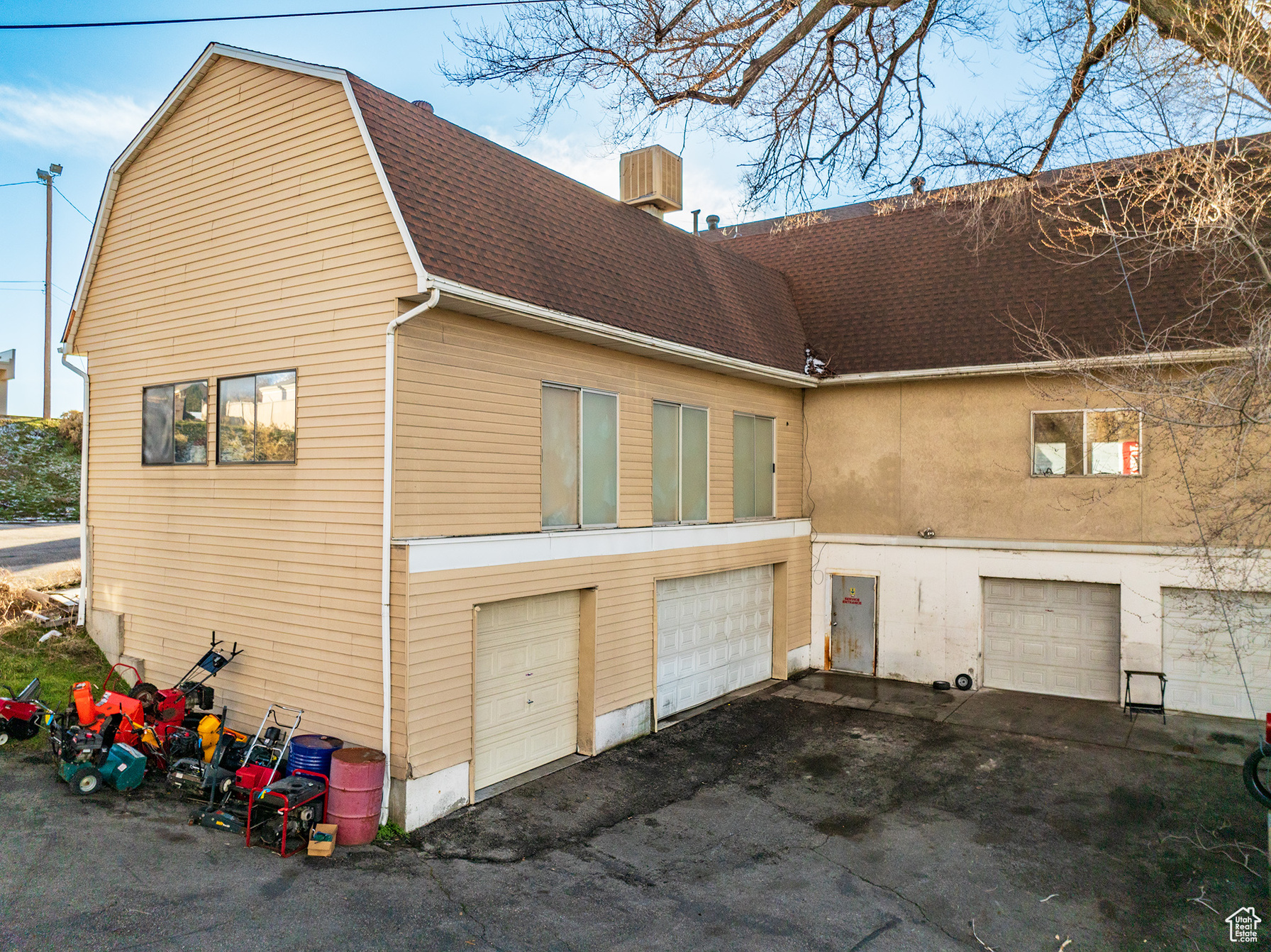 7235 S 900 E Midvale UT 84047 | $1,550,000 | UtahRealEstate.com