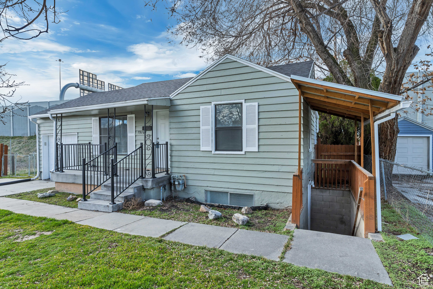 7826 S Oak St Midvale UT 84047 | $439,000 | UtahRealEstate.com