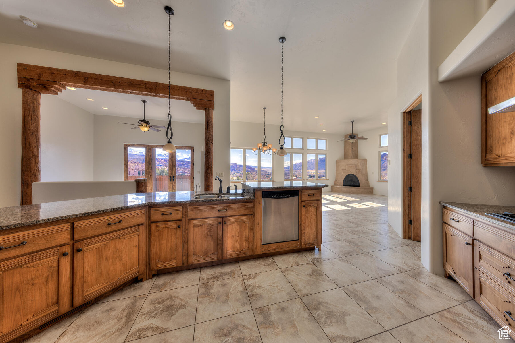 3137 E George White Rd Moab UT 84532 | $1,440,000 | UtahRealEstate.com