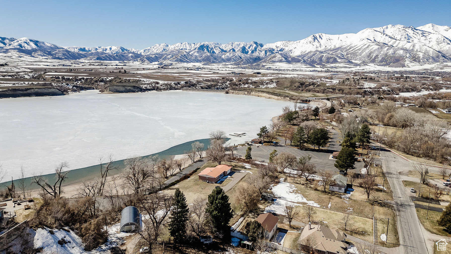 350 S 300 W Hyrum UT 84319 | $649,000 | UtahRealEstate.com