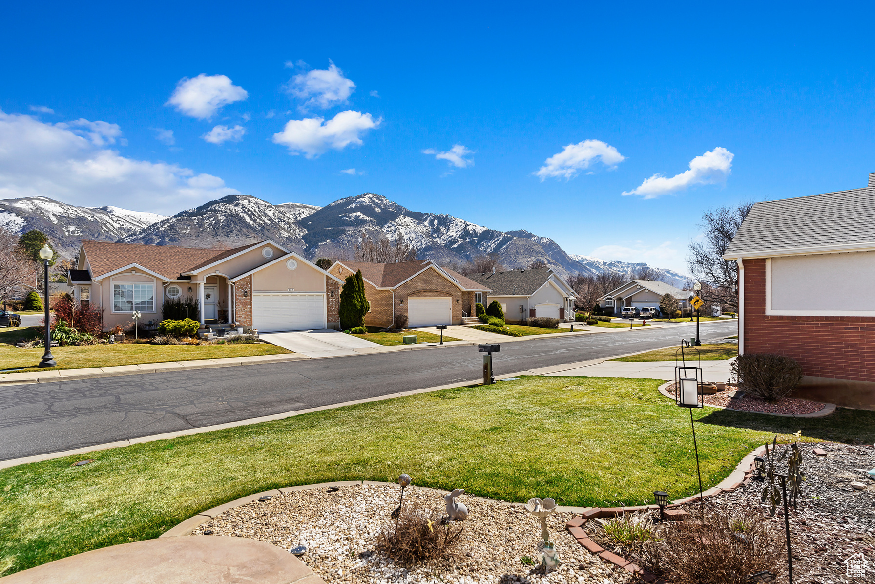 2441 N 525 E North Ogden UT 84414 | $469,000 | UtahRealEstate.com