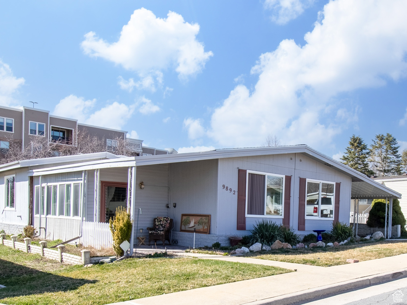 9892 S Evening Moon Way Sandy UT 84070 | $375,000 | UtahRealEstate.com