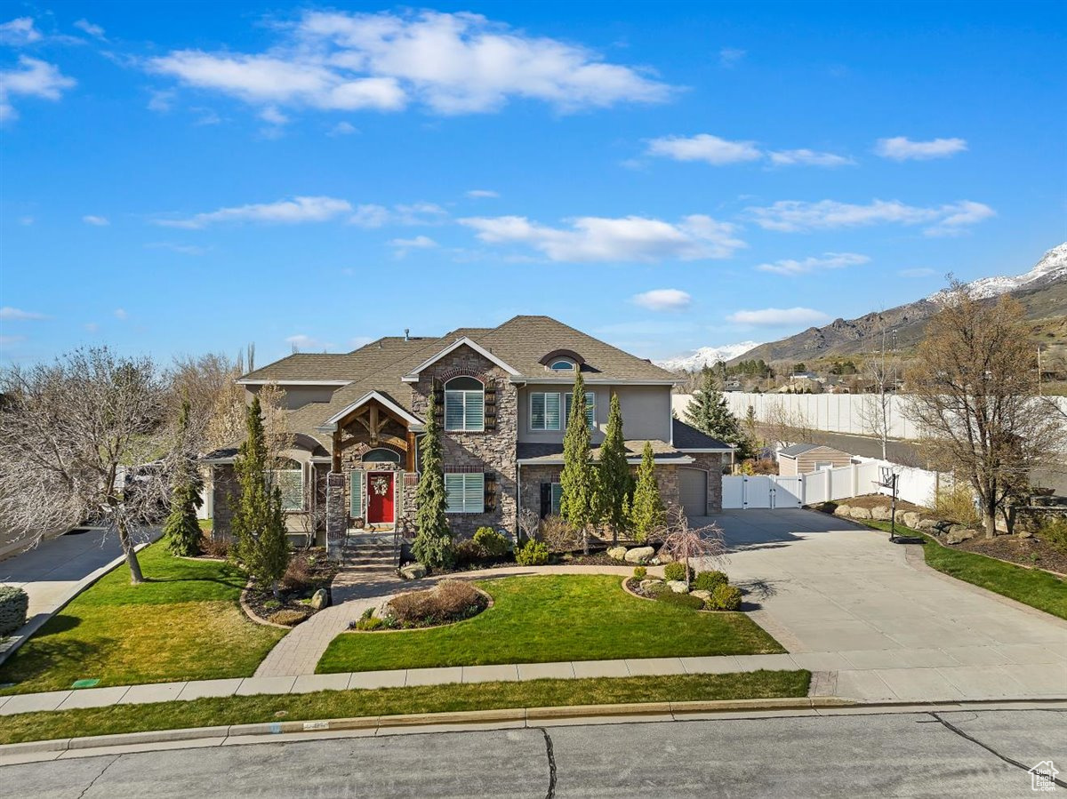 1251 E Bella Vista Dr Fruit Heights UT 84037 | $1,195,000 ...