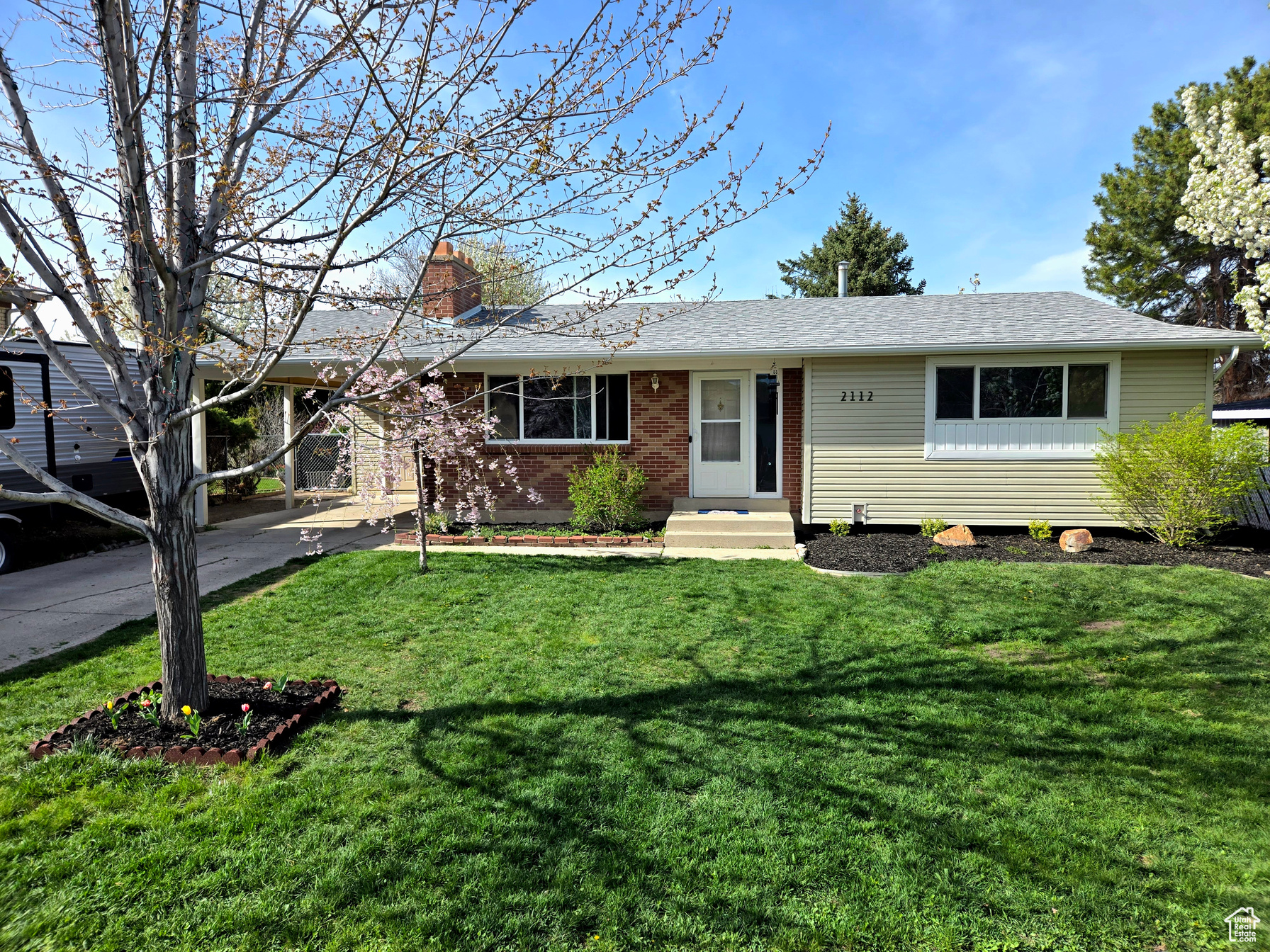 2112 Camelot Way West Jordan UT 84084 | $469,000 | UtahRealEstate.com