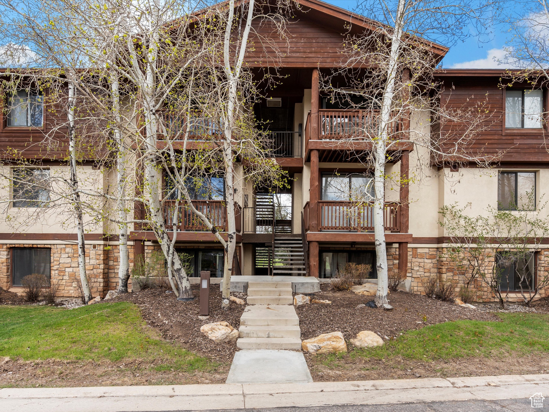 1600 Pinebrook Blvd #a-2 Park City UT 84098 | $600,000 | UtahRealEstate.com