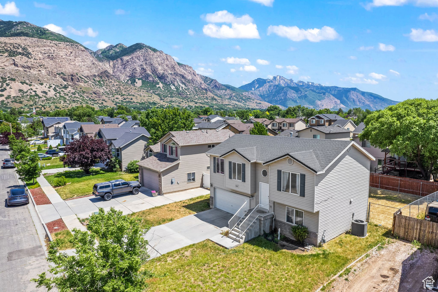 527 E Canyon View Dr Ogden UT 84404 | $389,000 | UtahRealEstate.com