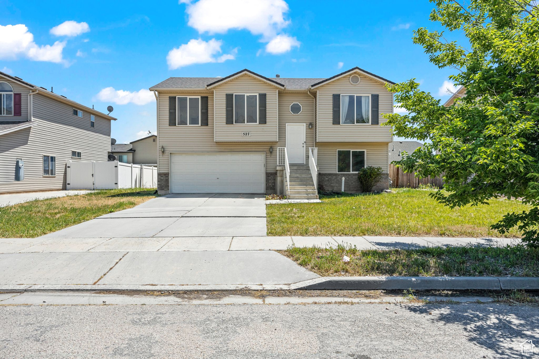 527 E Canyon View Dr Ogden UT 84404 | $389,000 | UtahRealEstate.com