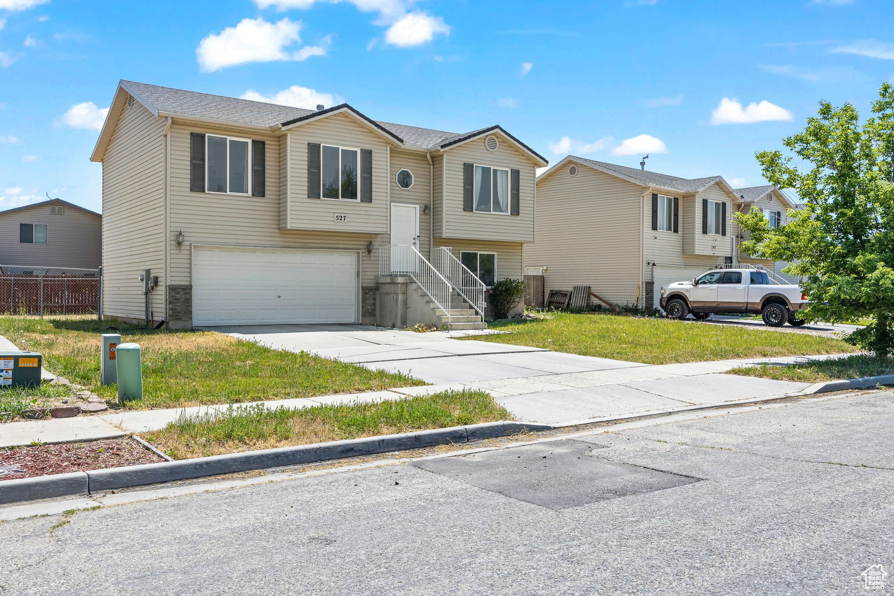 527 E Canyon View Dr Ogden UT 84404 | $389,000 | UtahRealEstate.com