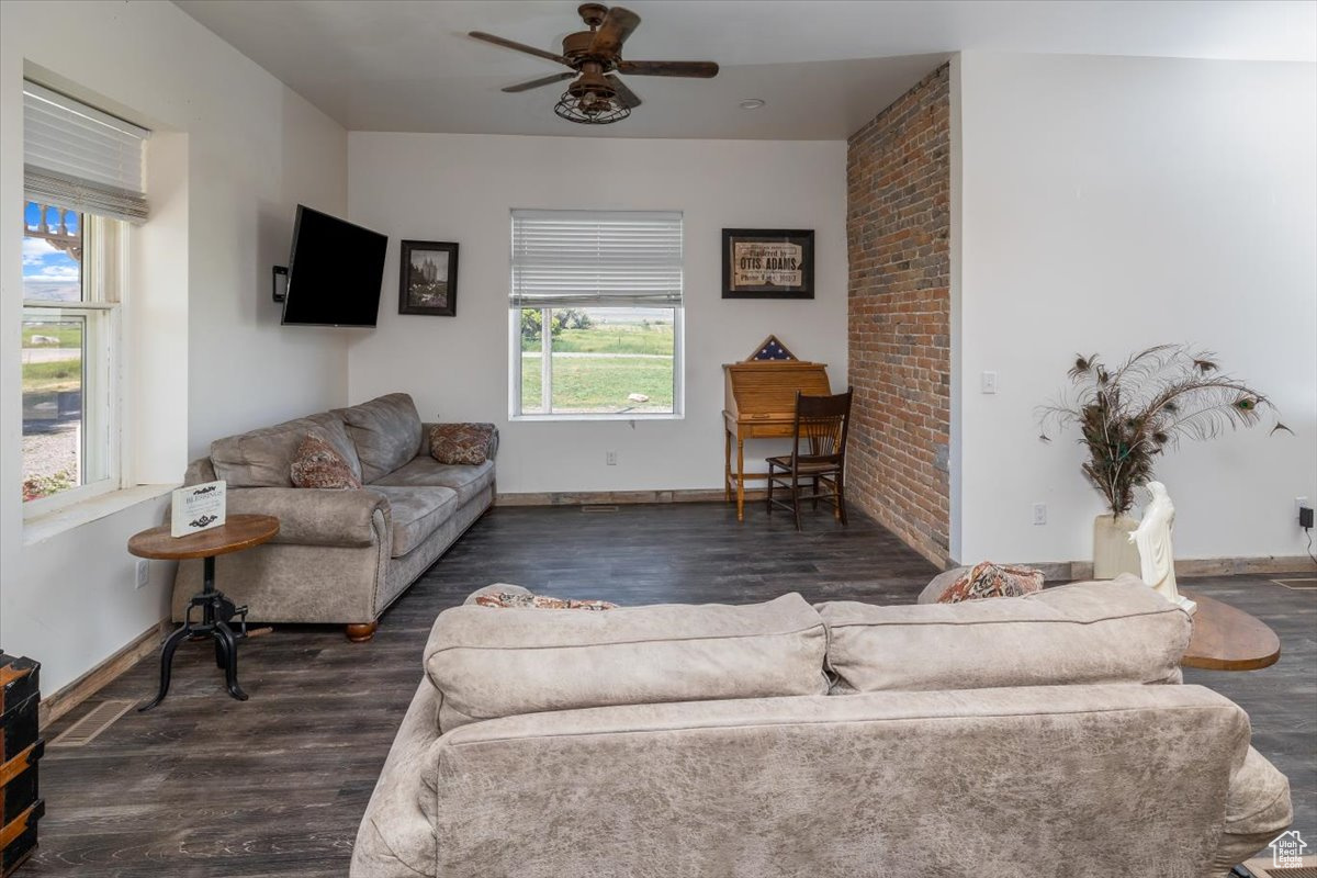 17370 N 4400 W Fielding UT 84311 | $525,000 | UtahRealEstate.com