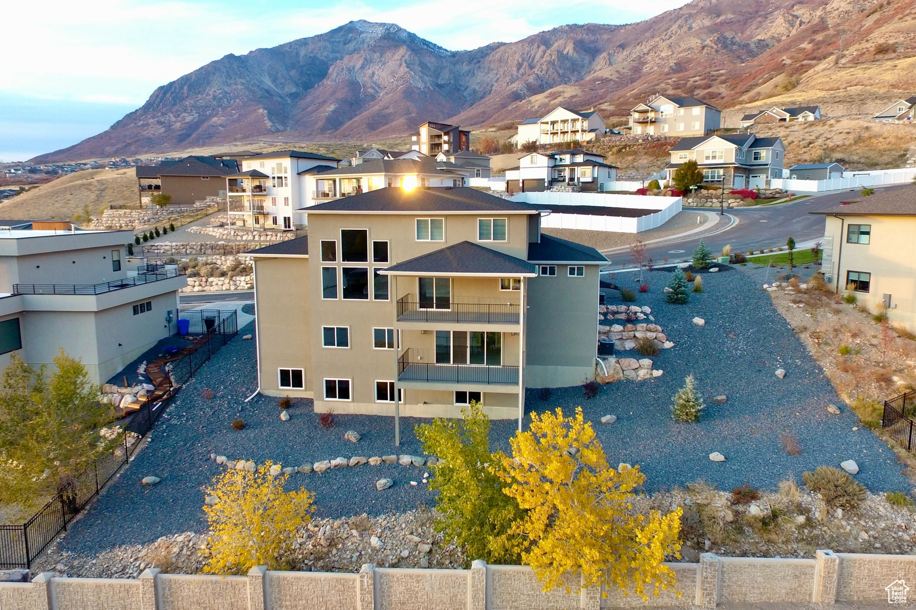 1361 E 3150 N North Ogden UT 84414 | $795,000 | UtahRealEstate.com