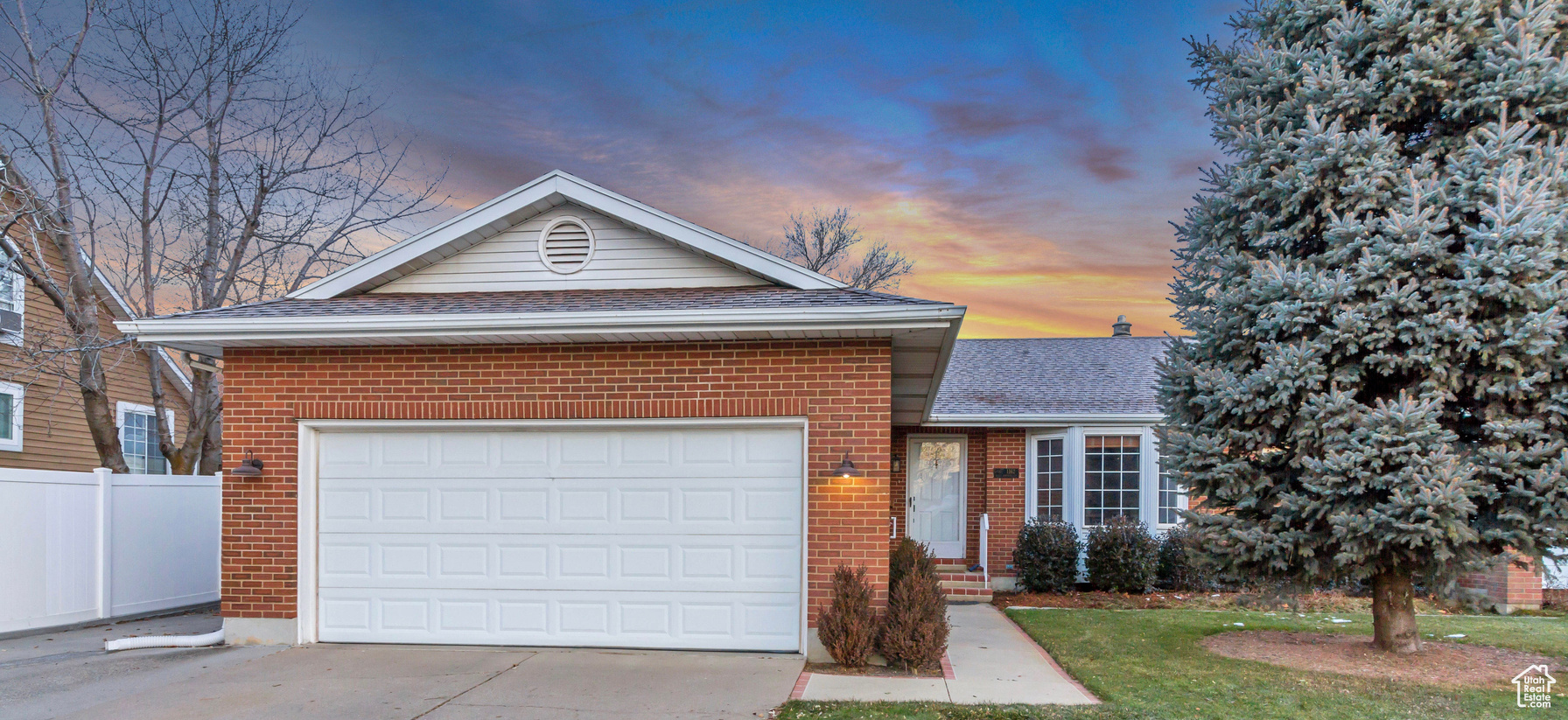 1162 W Shepard Ln Farmington UT 84025 | $484,900 | UtahRealEstate.com