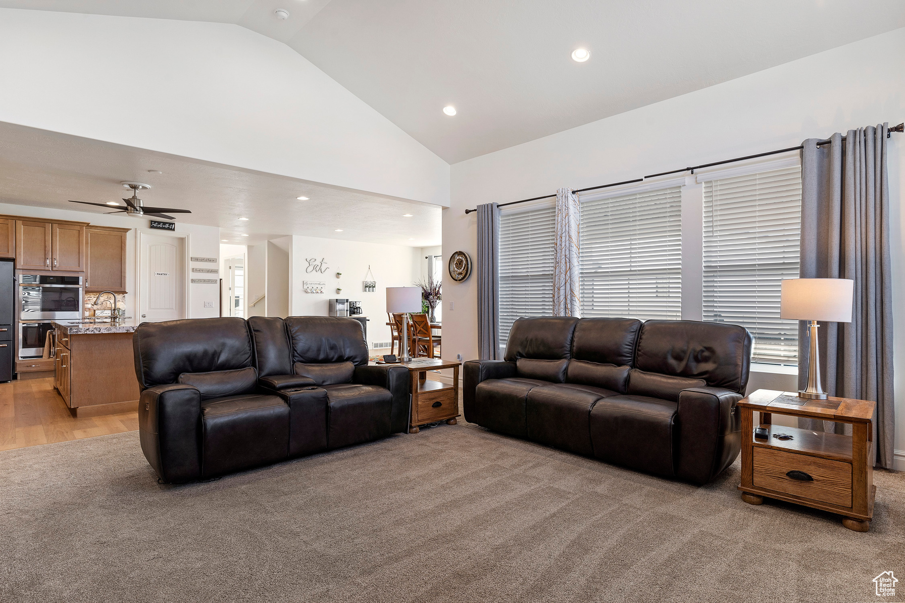1251 N 2525 W Clinton UT 84015 | $924,000 | UtahRealEstate.com