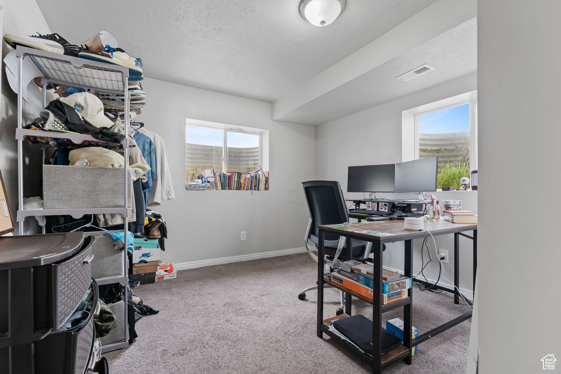 5623 Brandy Wine St Taylorsville UT 84118 | $460,000 | UtahRealEstate.com