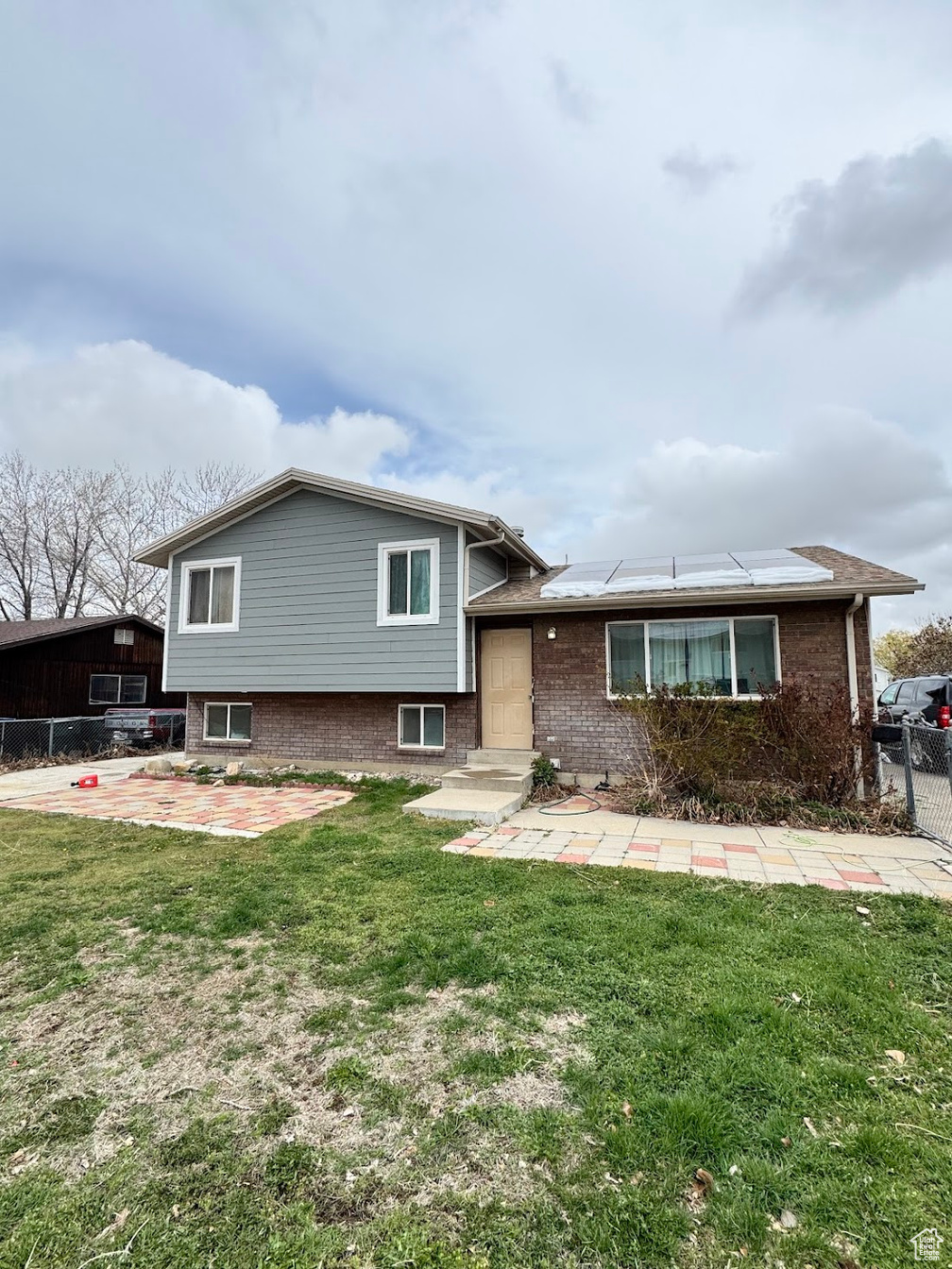 627 E Valley View Dr Tooele UT 84074 | $335,000 | UtahRealEstate.com