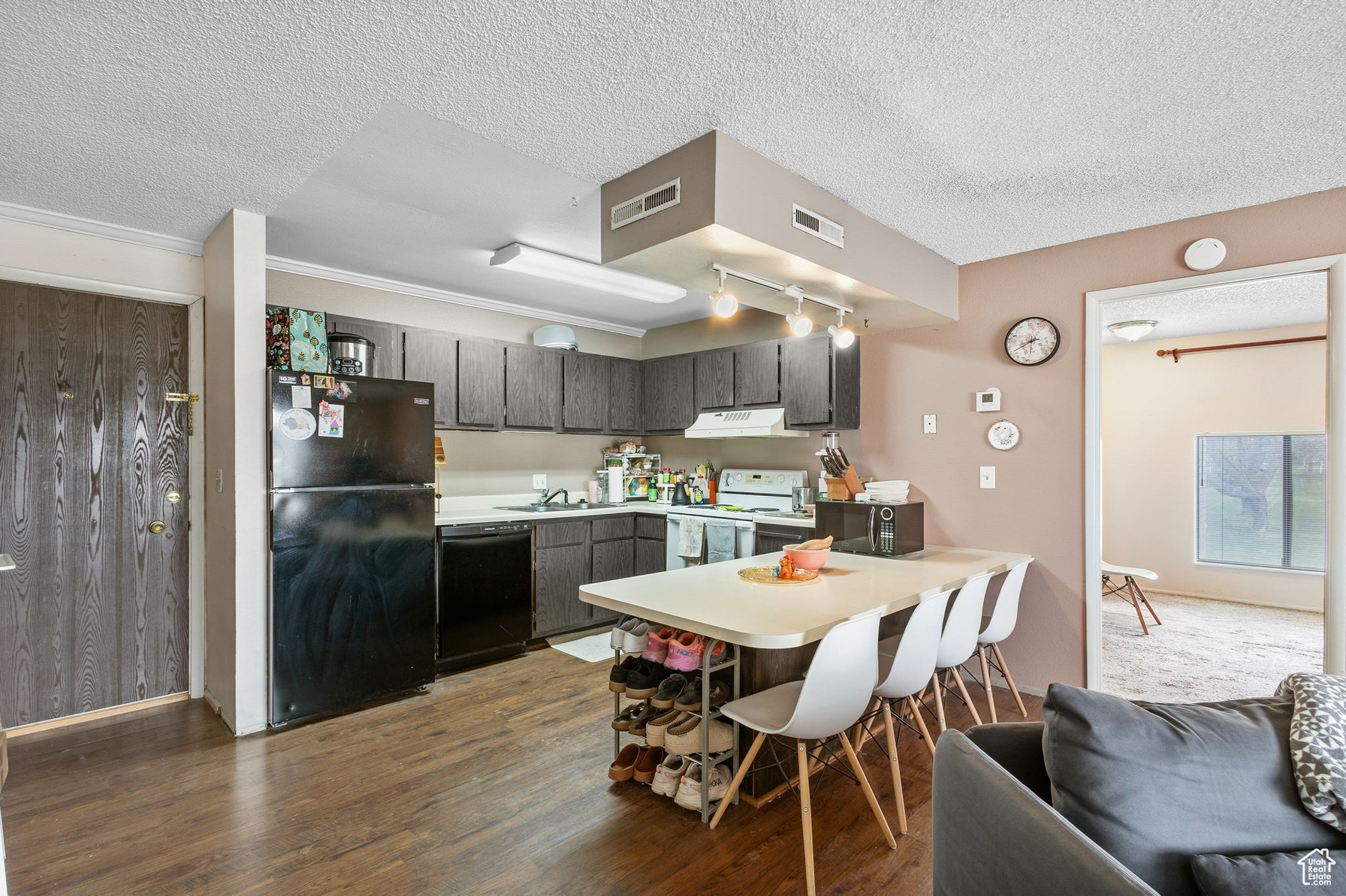 66 W Lester Ave #k 21 Murray UT 84107 | $225,000 | UtahRealEstate.com