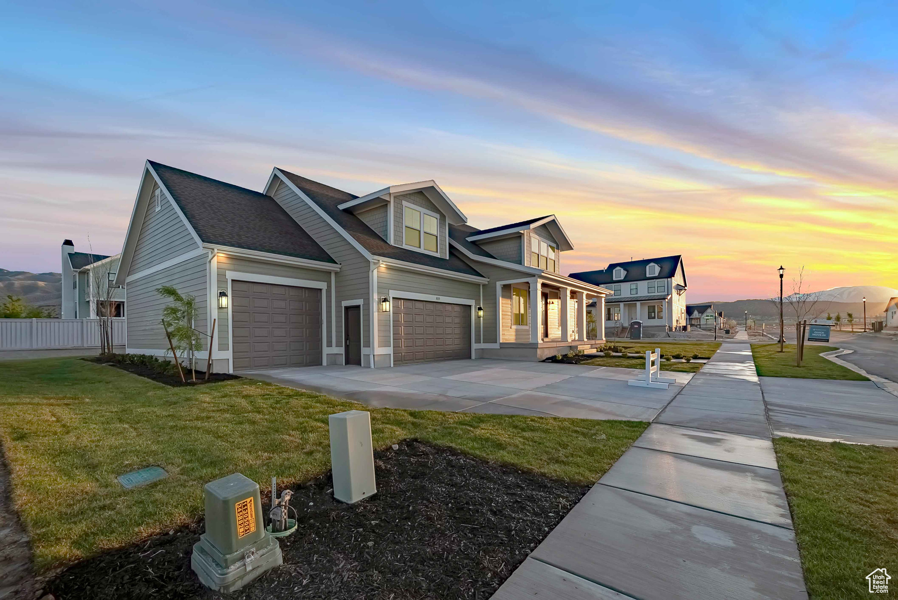 819 W Sara Dr Saratoga Springs UT 84045 | $1,299,900 | UtahRealEstate.com
