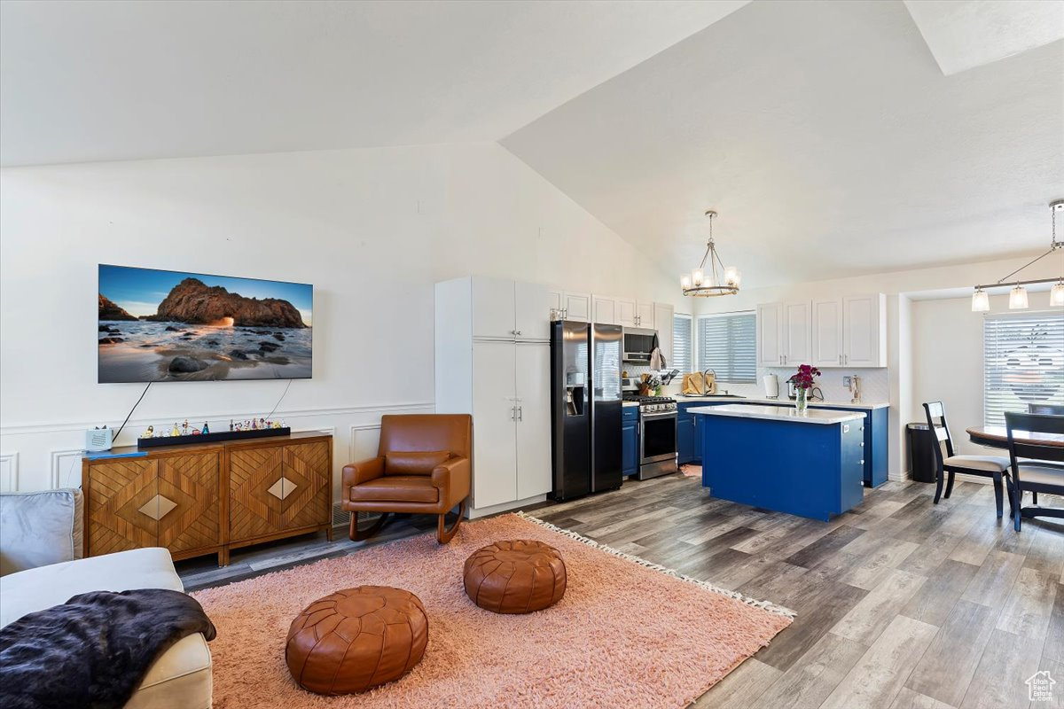 2437 W 2375 N Clinton UT 84015 | $579,000 | UtahRealEstate.com