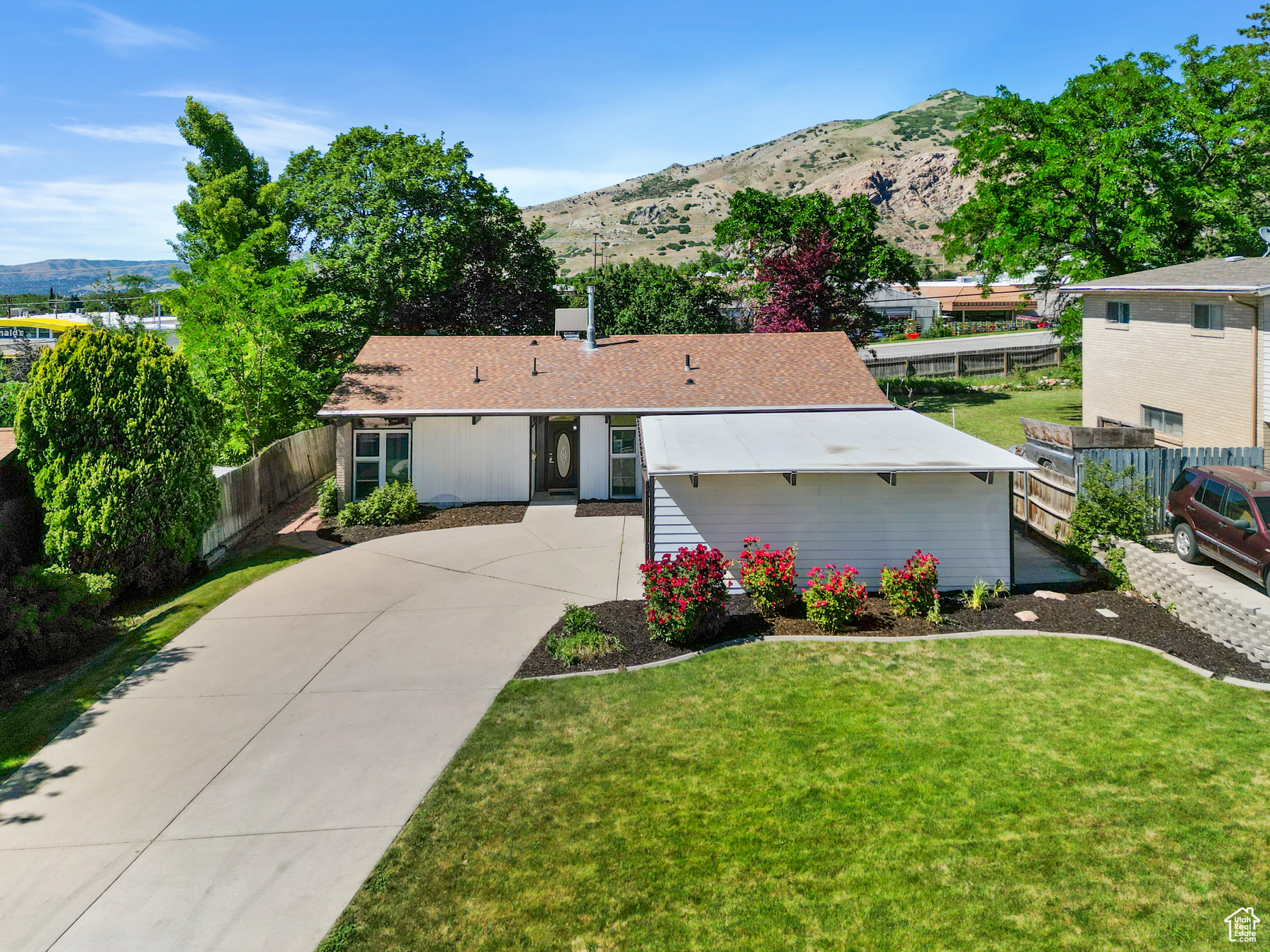 3341 E Santa Rosa Ave Salt Lake City UT 84109 | $867,500 ...