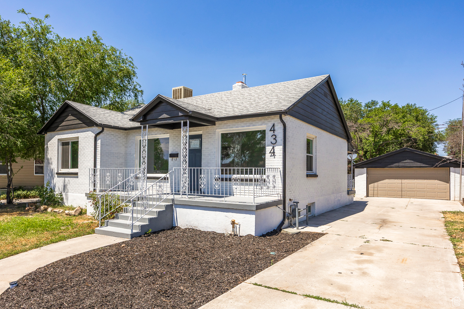 434 W Alta View Dr Midvale UT 84047 | $575,000 | UtahRealEstate.com