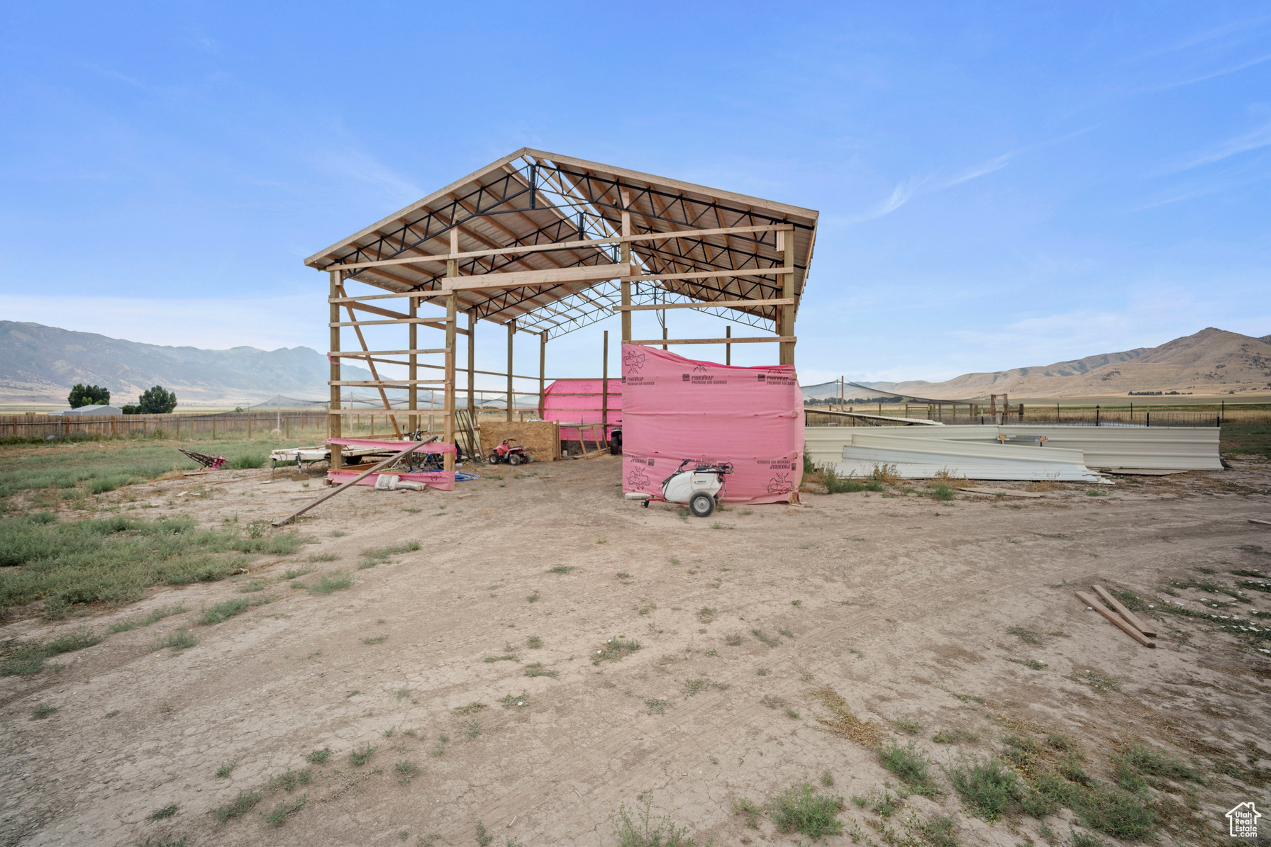8985 W 27100 N Portage UT 84331 | $845,000 | UtahRealEstate.com
