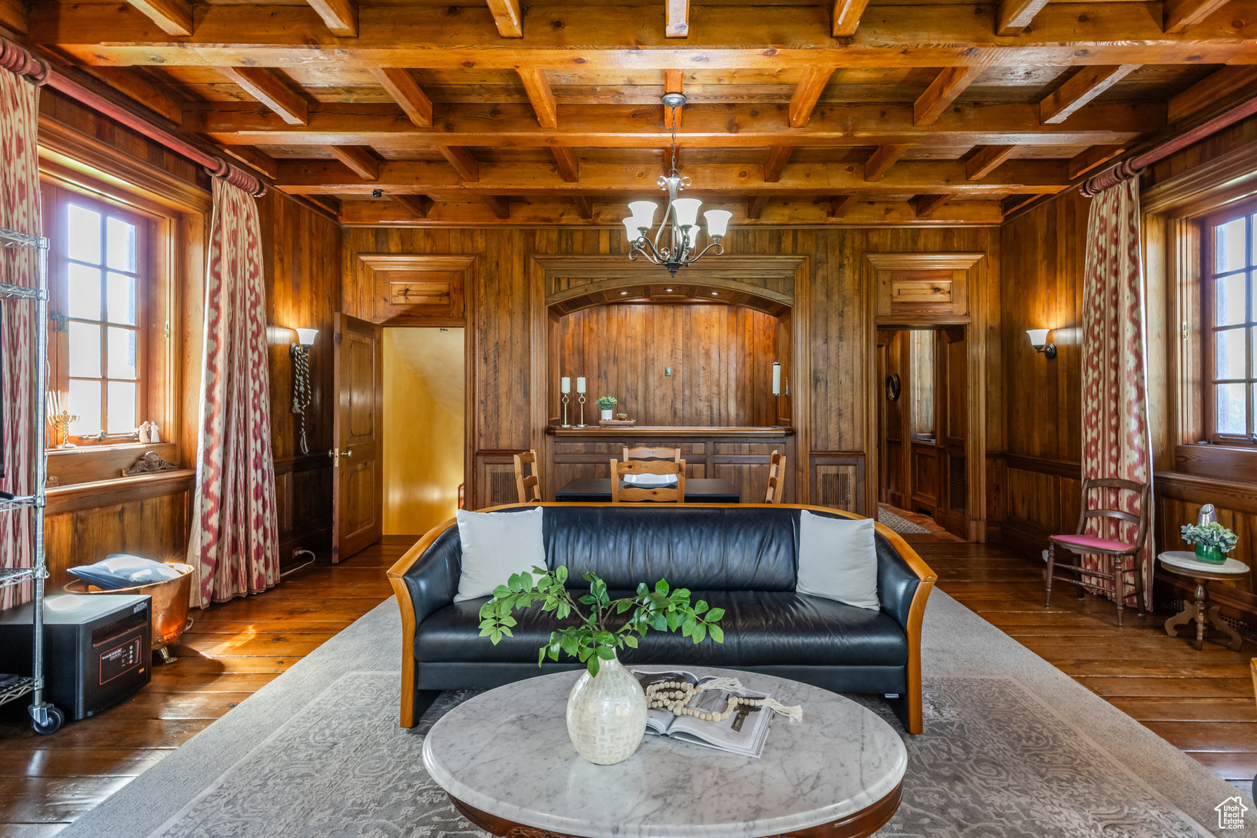 2621 E Providence Ct Holladay UT 84121 | $4,150,000 | UtahRealEstate.com