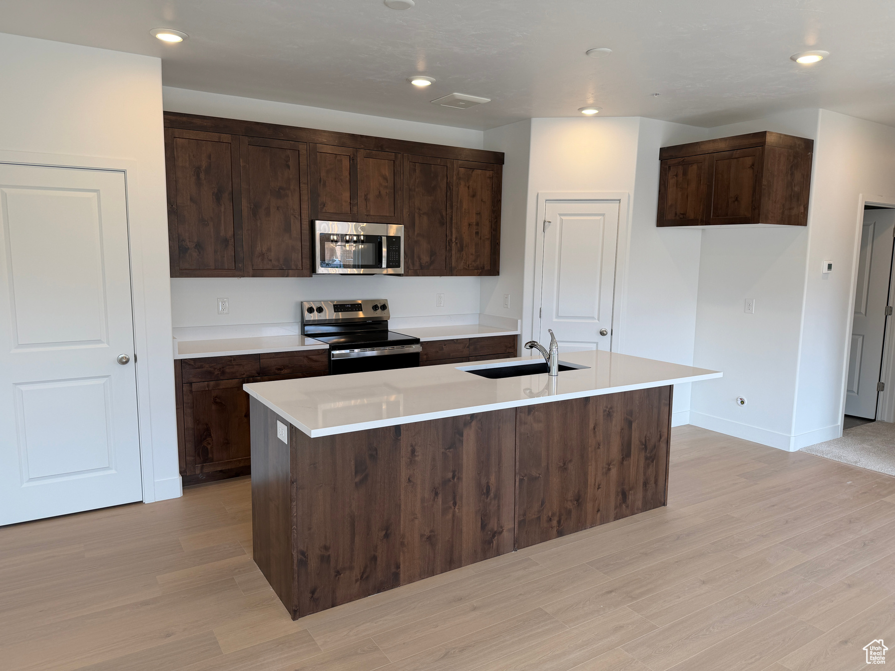 844 S 200 E #4-201 Spanish Fork UT 84660 | $325,010 | UtahRealEstate.com