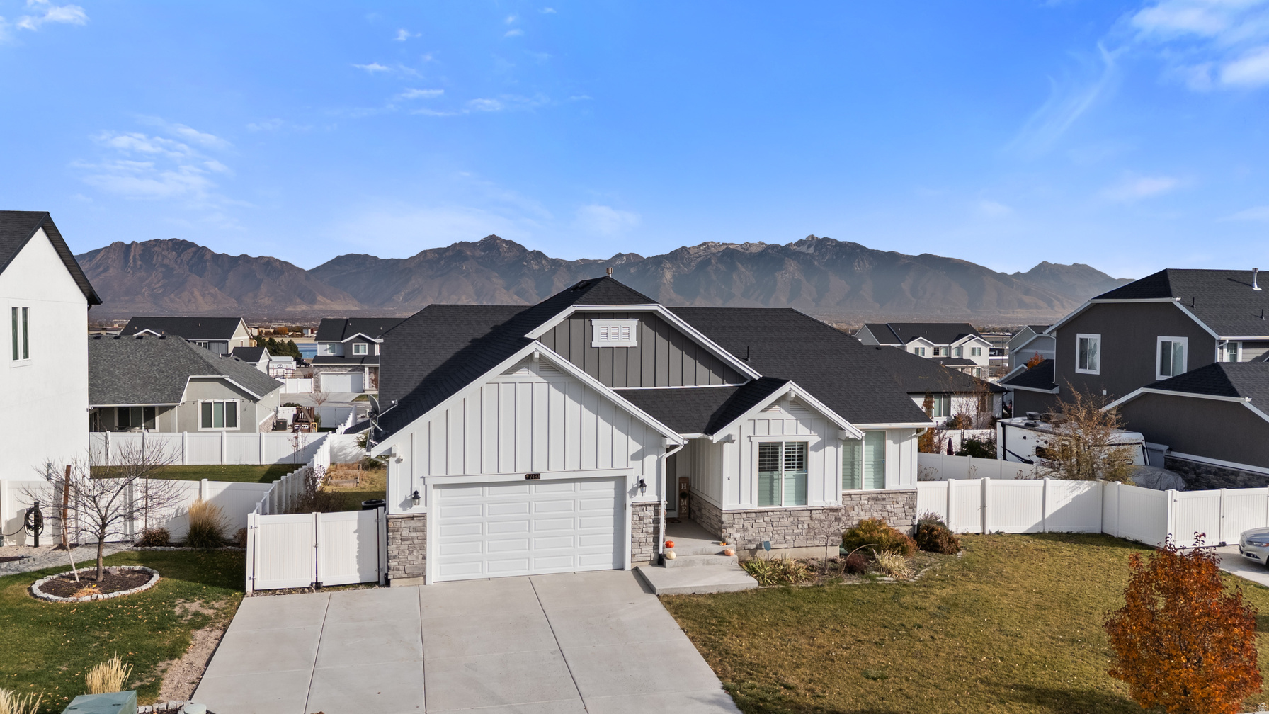 7493 S Lace Wood Dr West Jordan UT 84084 | $660,000 | UtahRealEstate.com