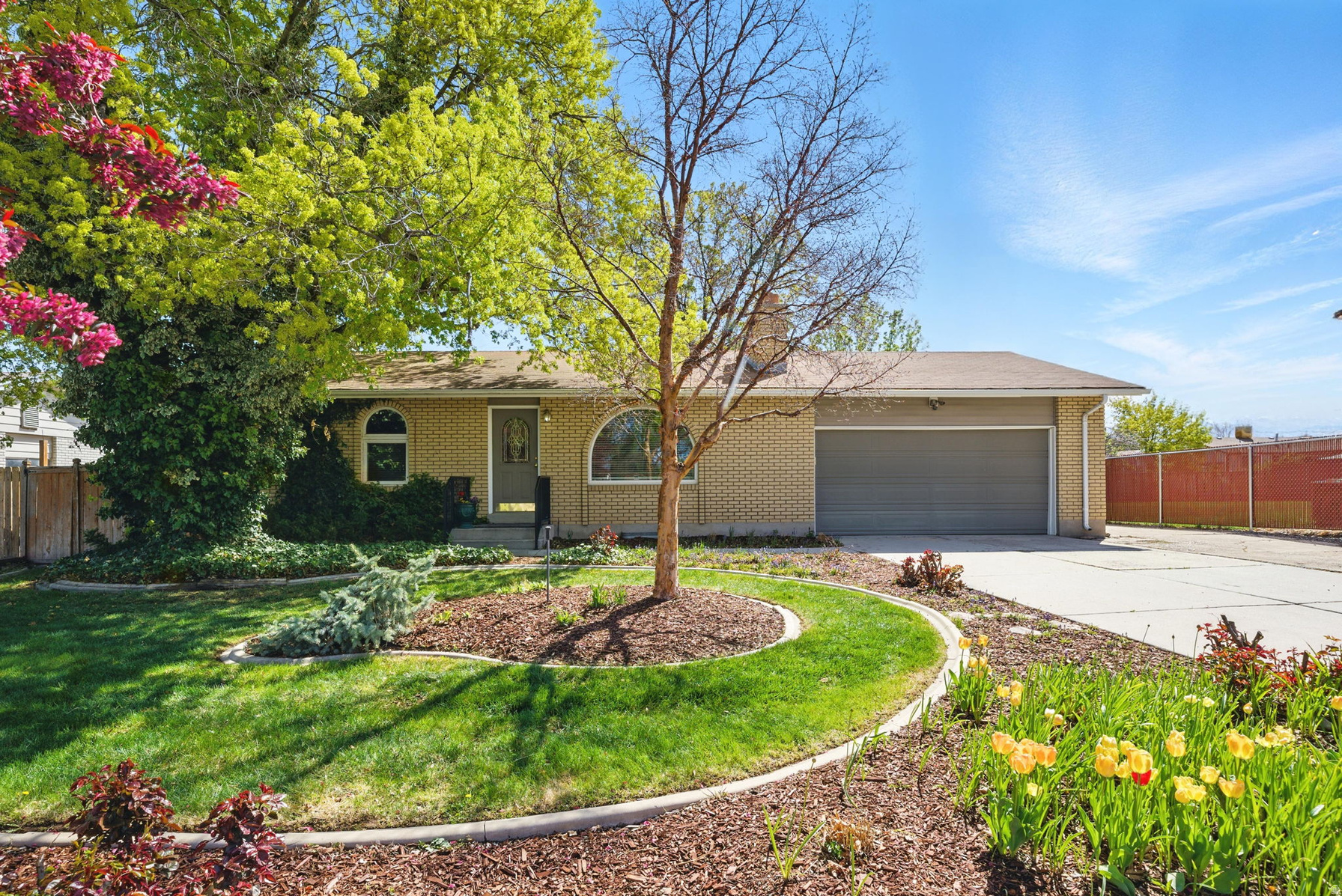4227 S Hopi Dr West Valley City UT 84119 | $499,900 | UtahRealEstate.com