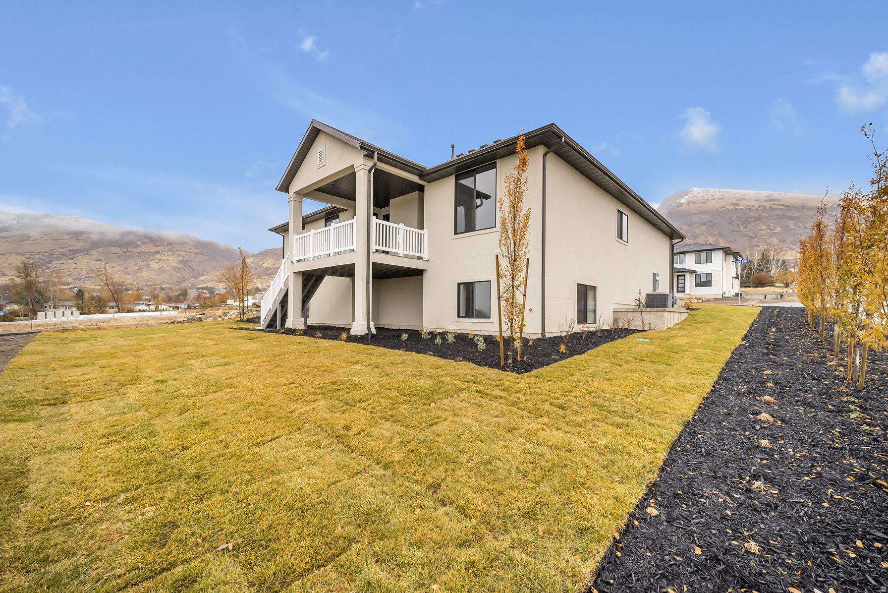 176 S 1150 E Pleasant Grove UT 84062 | $1,099,900 | UtahRealEstate.com