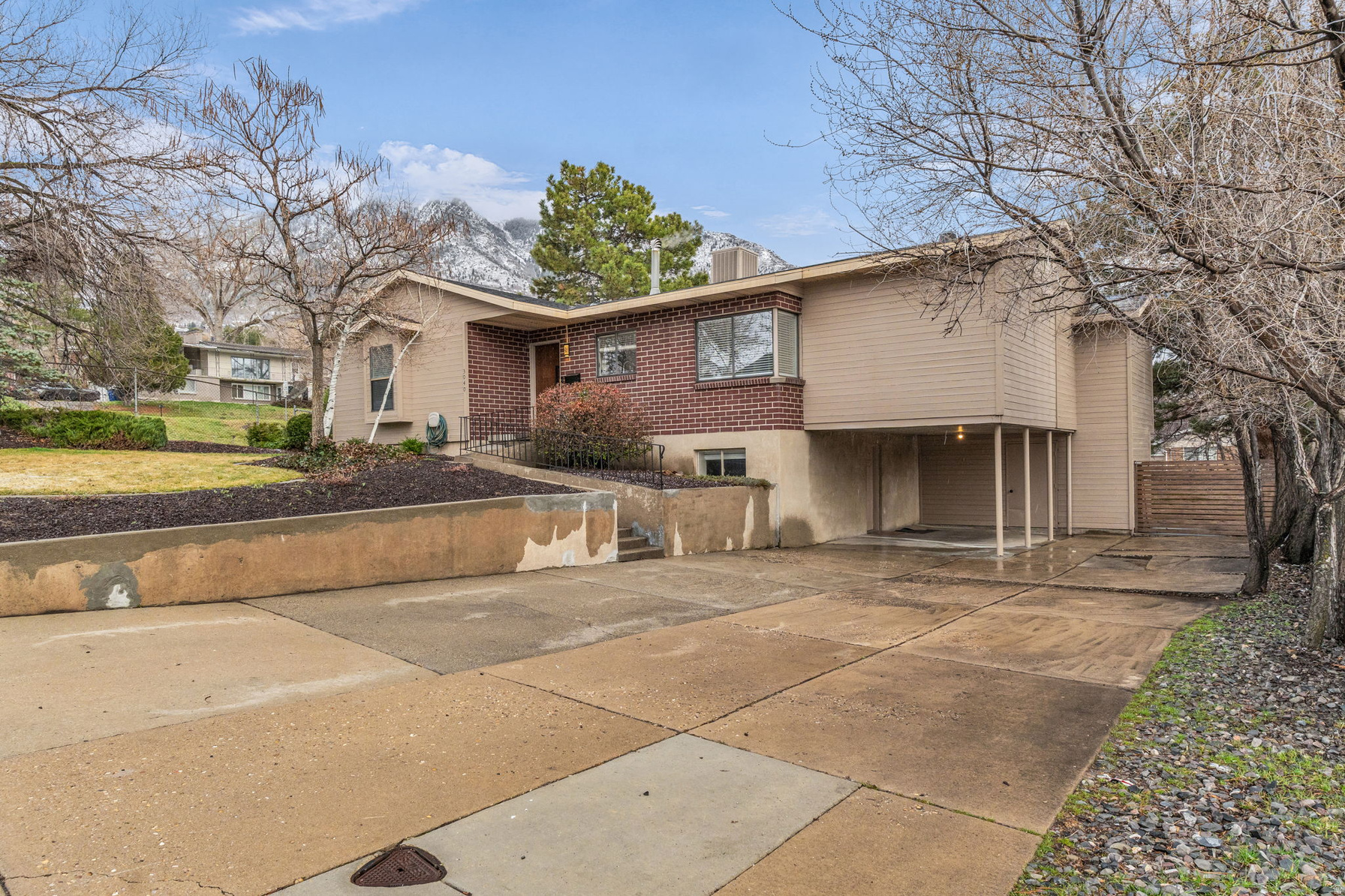 3040 E 4430 S Holladay UT 84124 | $899,900 | UtahRealEstate.com