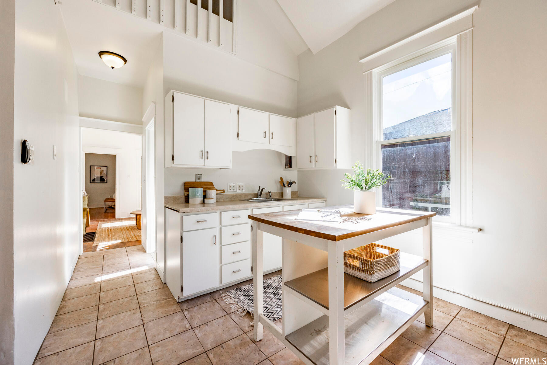 264 S Ivan Ct Salt Lake City UT 84102 | $635,000 | UtahRealEstate.com